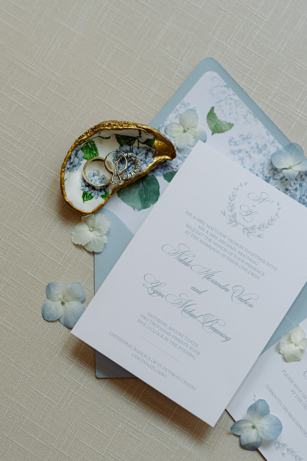 Destination Wedding Invitations That Reflect Your Location
